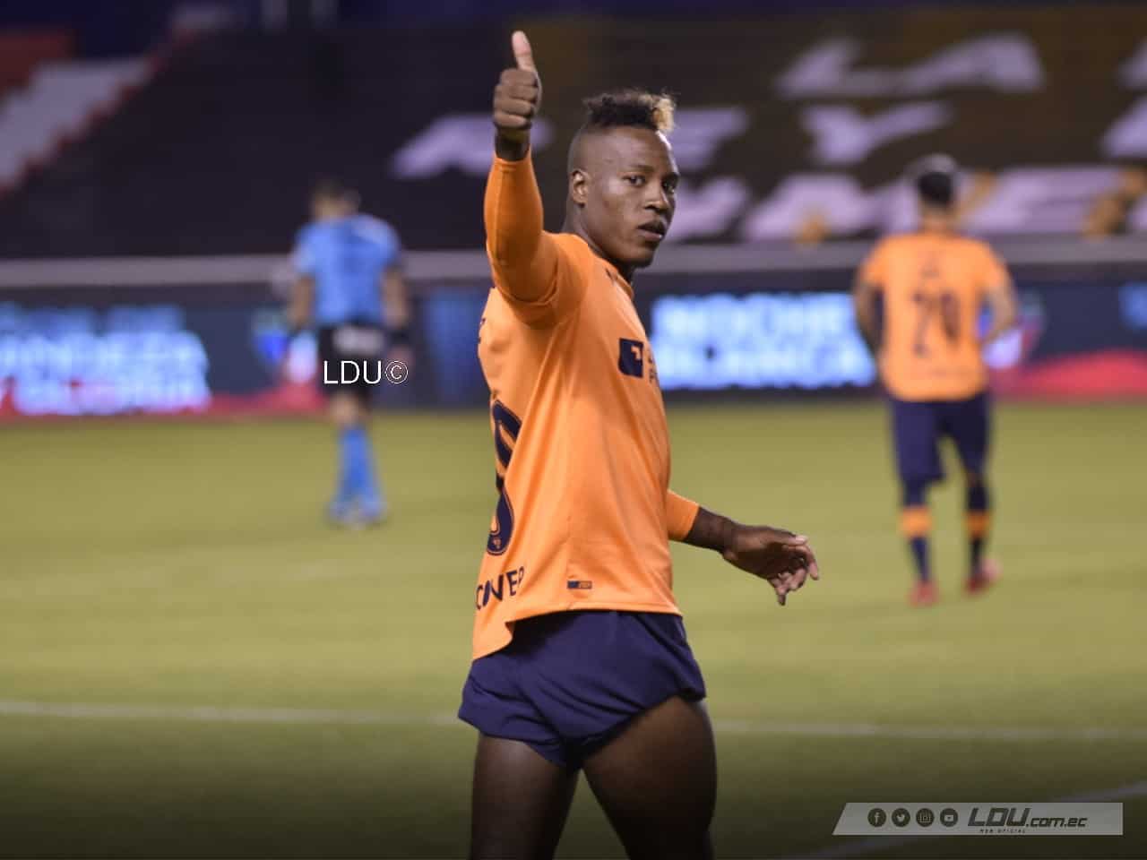 Jhojan Julio, con un edema en el muslo | StudioFutbol Jhojan Julio, con un edema en el muslo | StudioFutbol