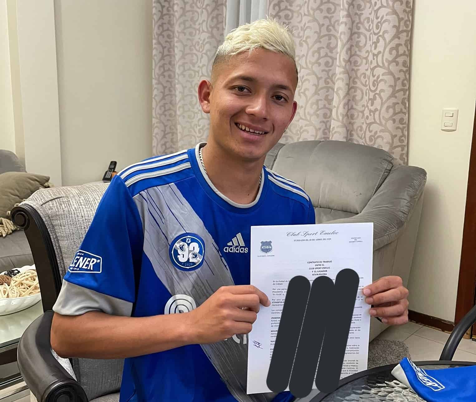 (FOTOS) OFICIAL: Emelec anunció a Kevin Rivera | Studiofutbol