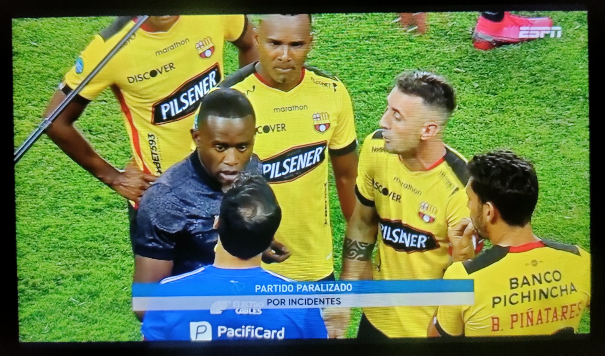 Kitu Díaz estalla: "Si quieren jugar la final, la jugamos ...