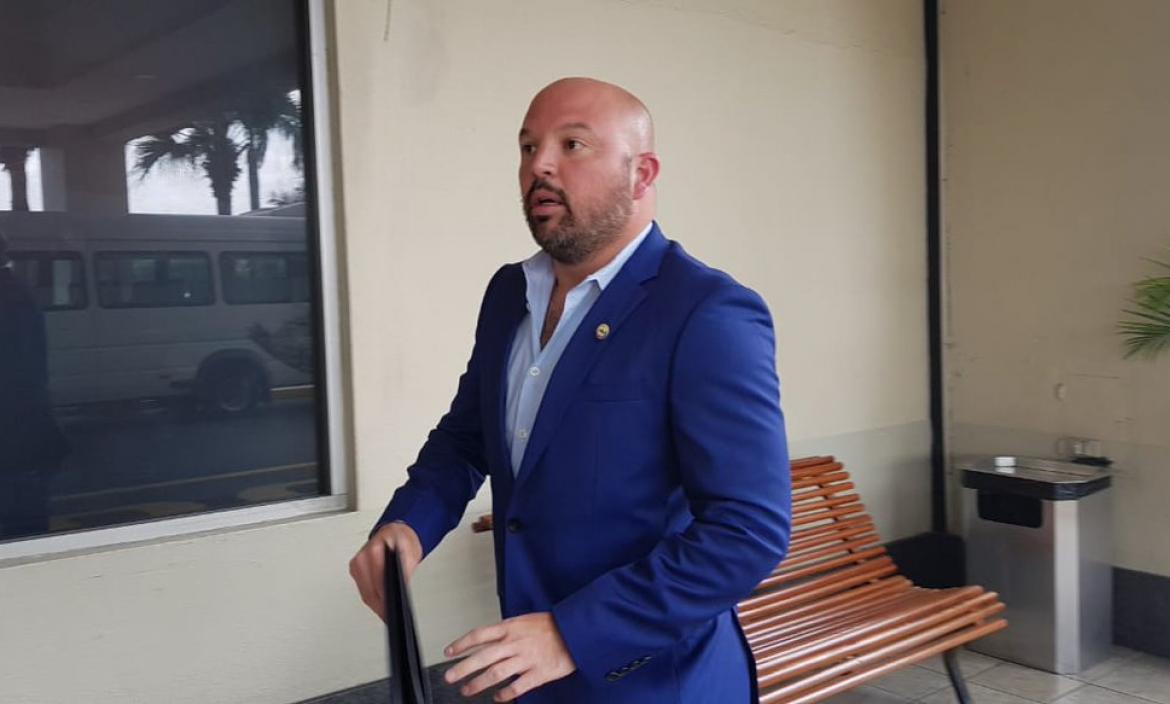 Miguel Ángel Loor responde: "No matemos las normas sin probarlas ...