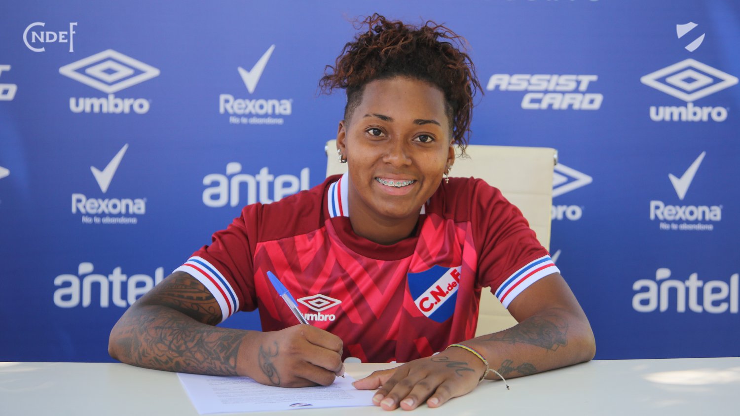 OFICIAL: Nacional de Uruguay fichó a la arquera de la Tri Femenina ...