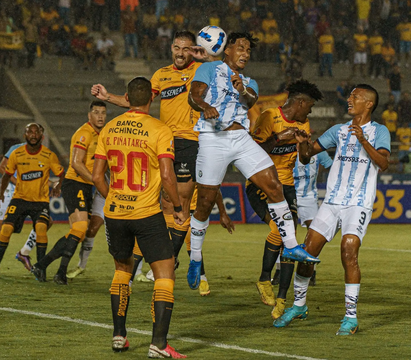 (VIDEO) La Noche del City: Guayaquil City derrotó a BSC en su ...