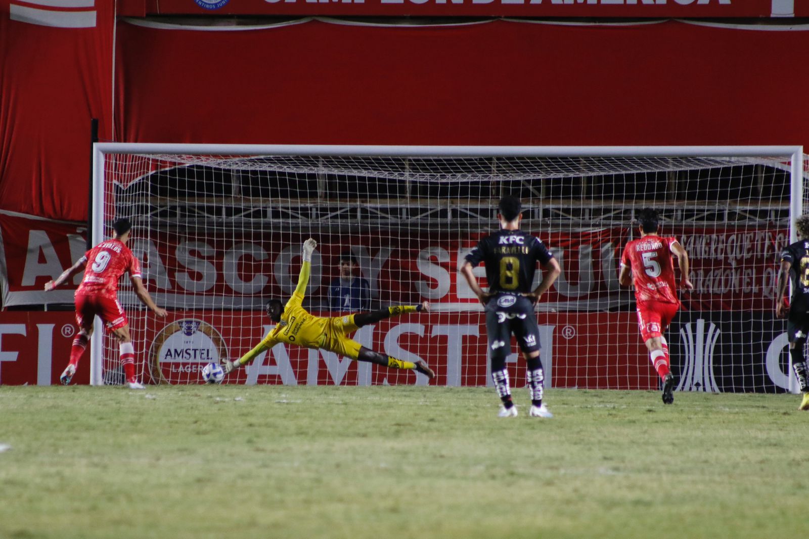(VIDEO) Desde los 11 pasos: Moisés Ramírez evitó que IDV caiga con ...