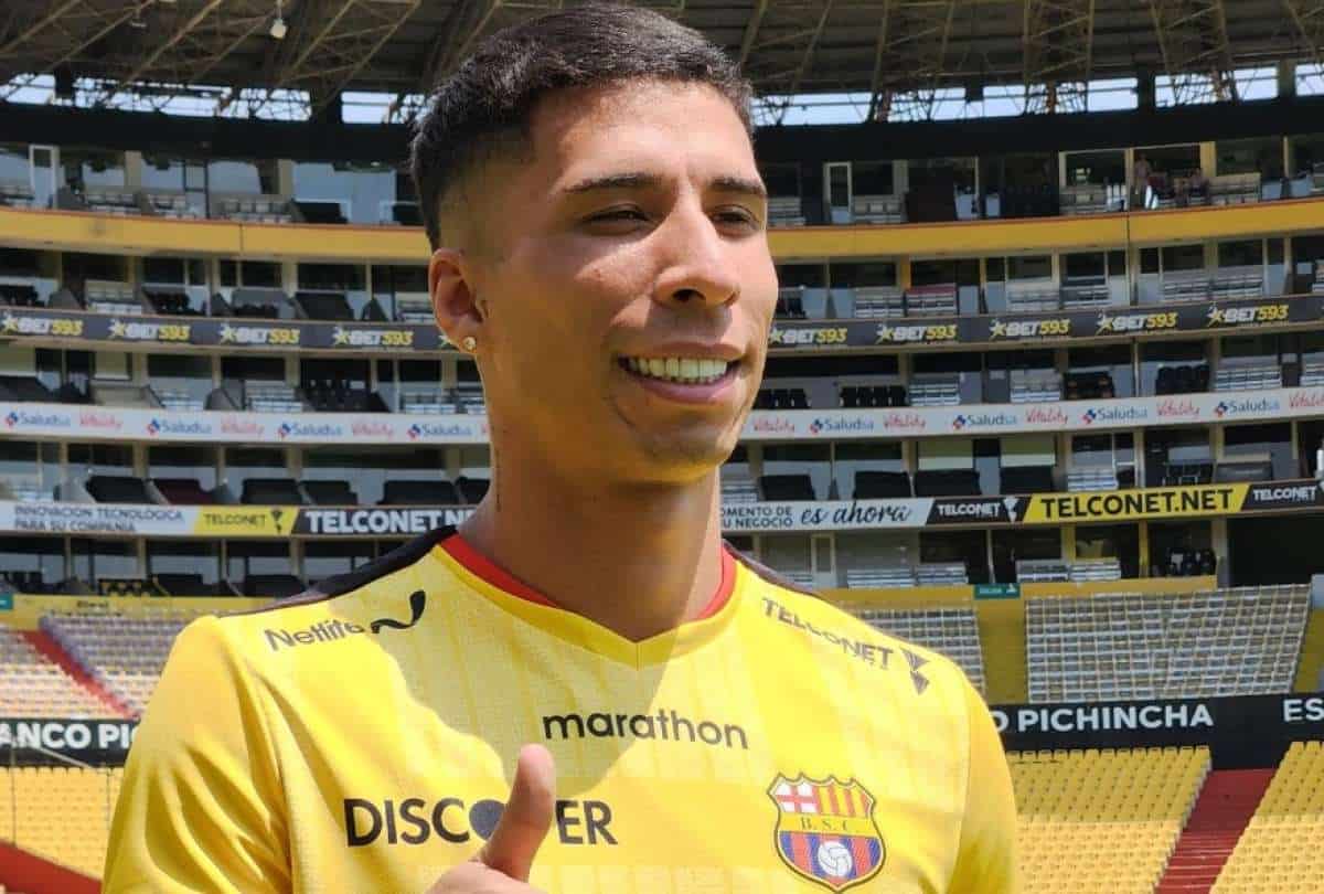 Reportan que Agustín Rodríguez se va de Barcelona | Studiofutbol