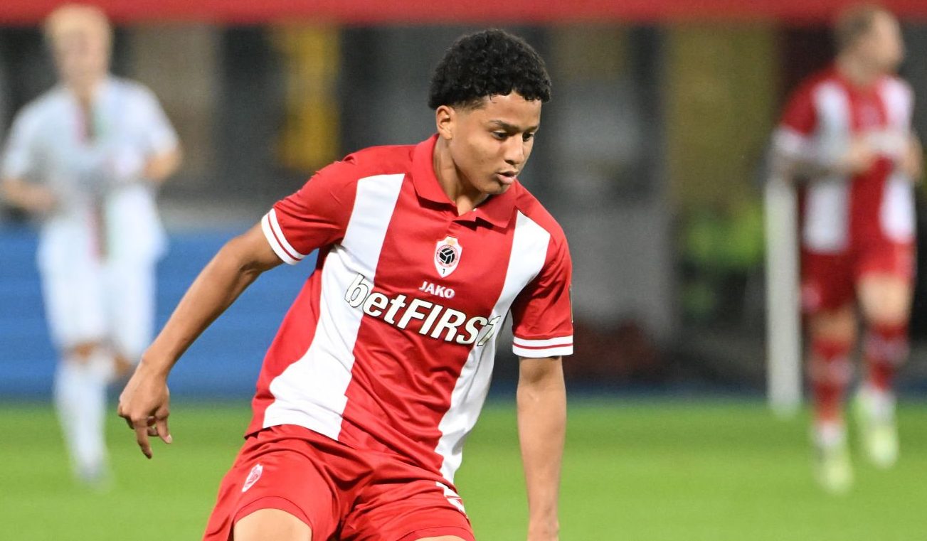 El Royal Antwerp de Anthony Valencia jugará la fase de grupos de ...