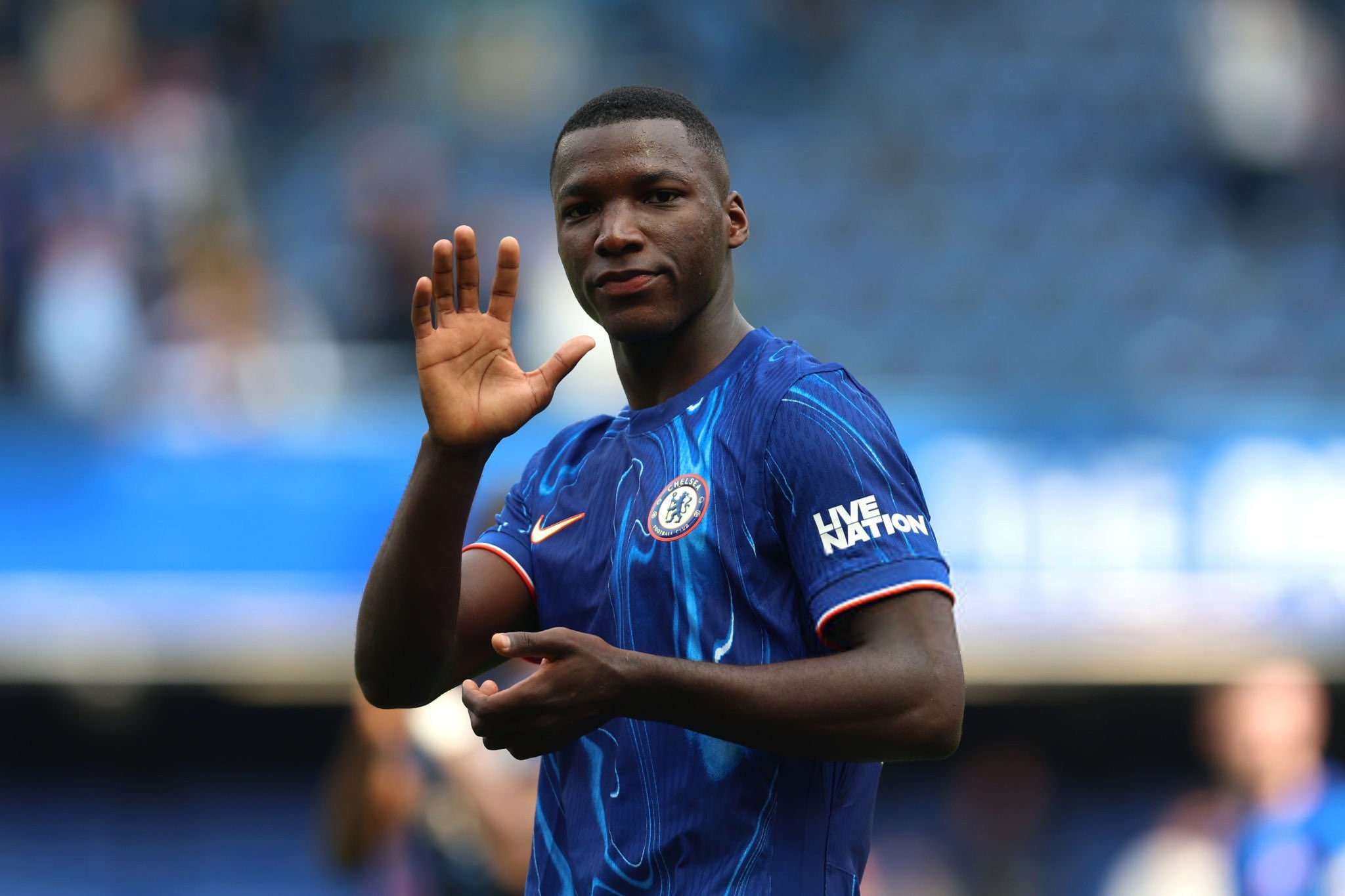 (VIDEO) Chelsea de Moi Caicedo ganó y sigue firme en su lucha por la ...